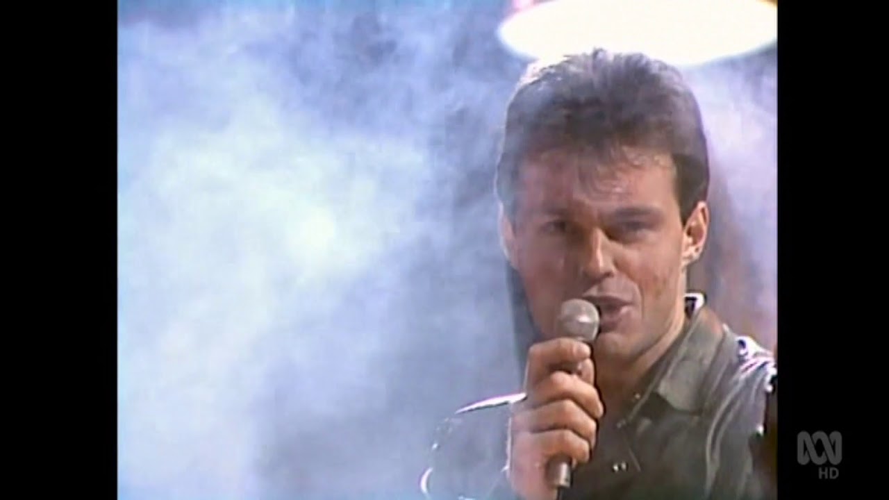 Terry Serio - It all comes running Back- Live on Countdown [HD] - YouTube