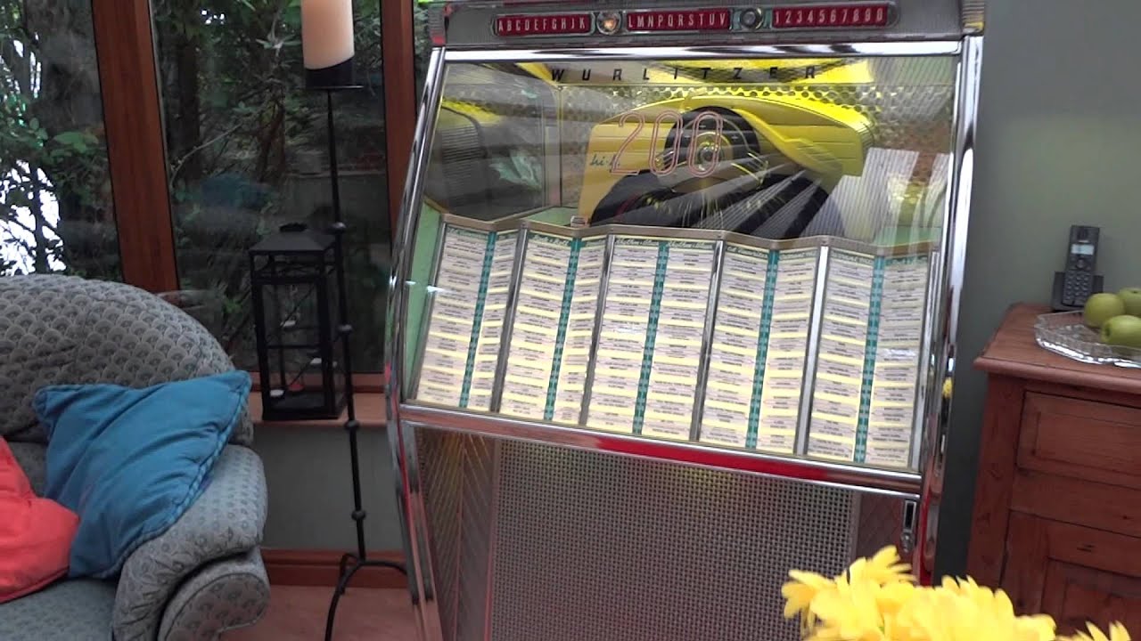 Wurlitzer 2150 Jukebox Playing Russ Conway Passing Breeze - YouTube