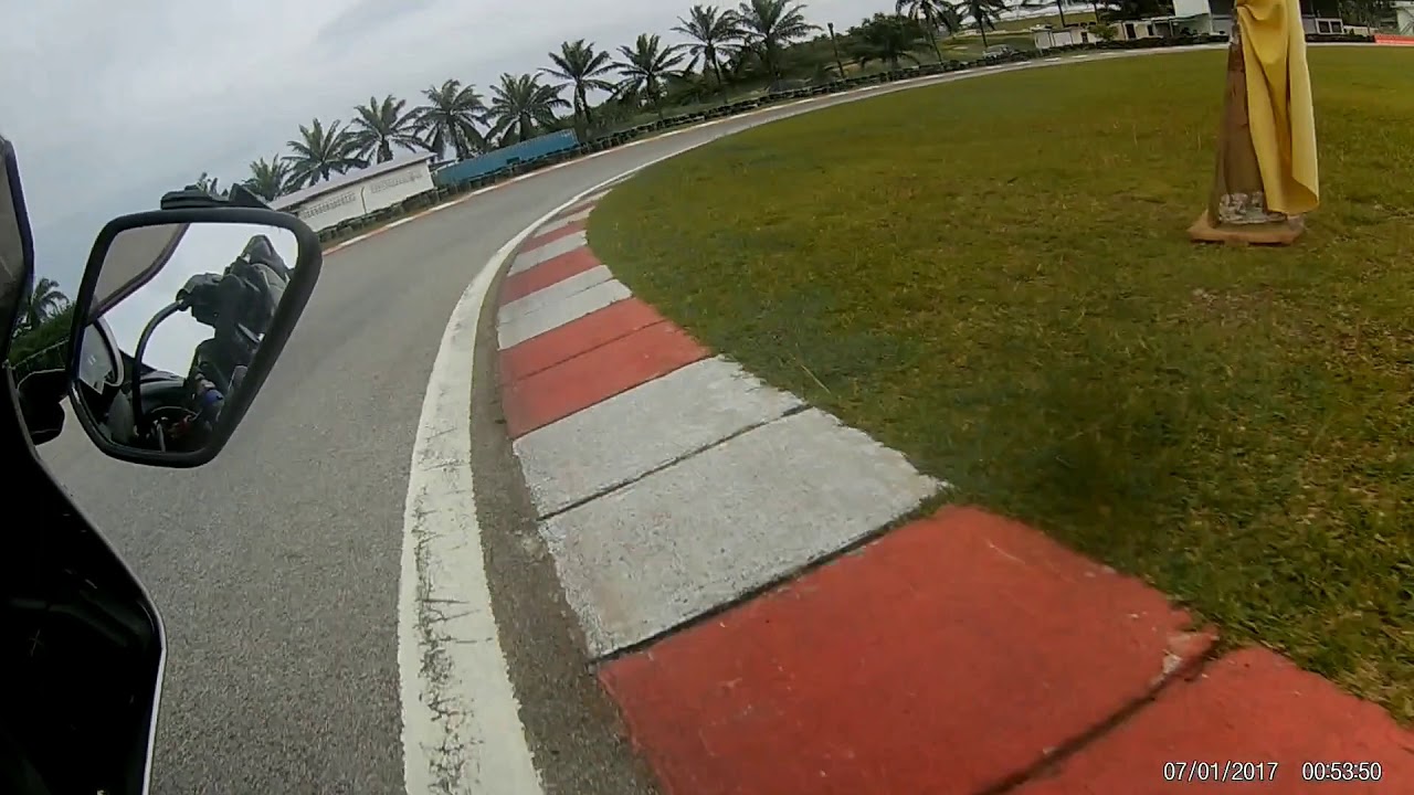 FZ150i convert R15 V2 - Track Sepang GoKart Circuit fun run - YouTube