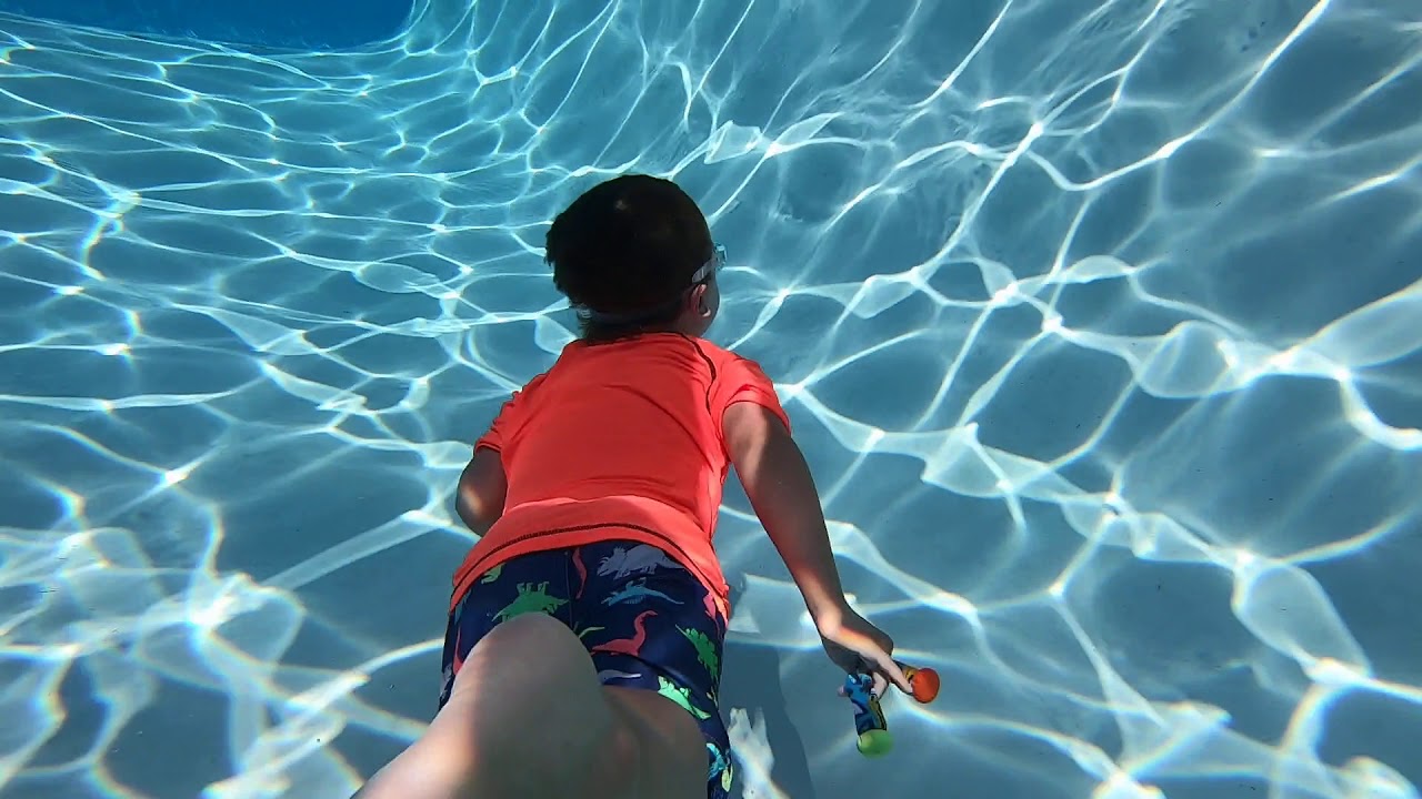 Jackson diving for dive sticks - YouTube