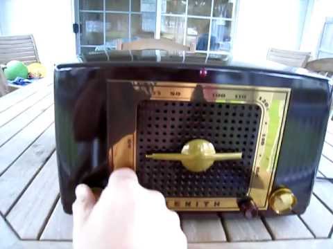 Exceedingly Scarce ZENITH Model #T545 45 RPM Record Player/AM Radio ...
