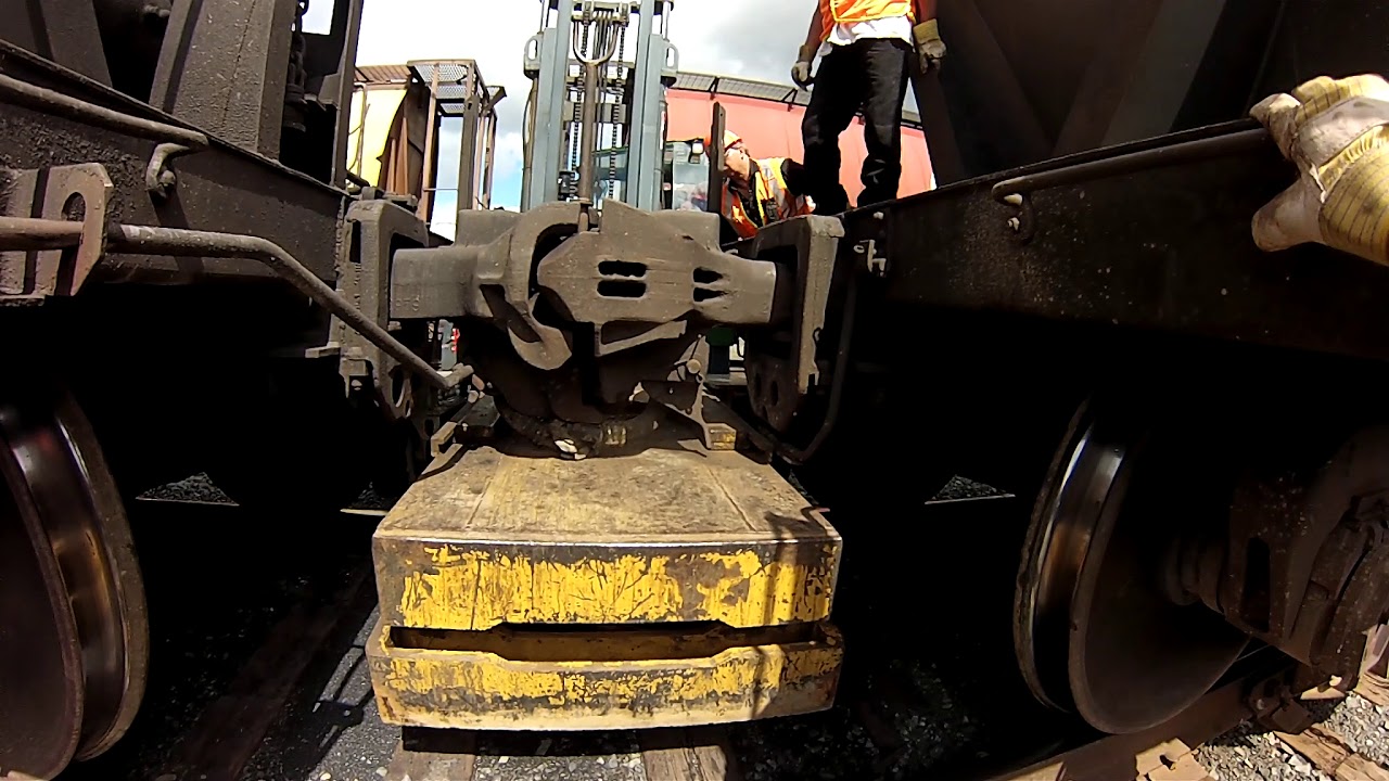 Railcar wheel change out, another INSANE repair. - YouTube