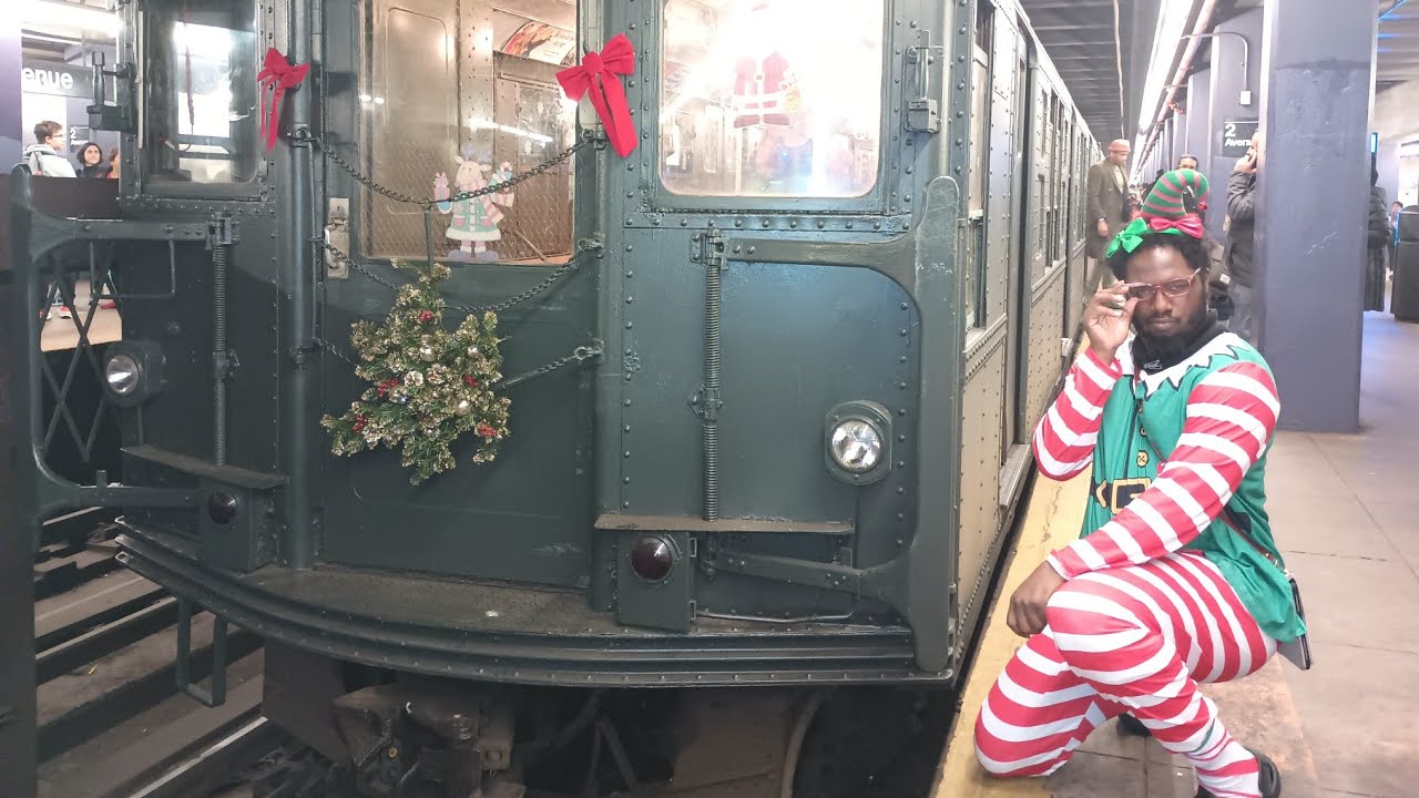 (D)elightful Ride on "The Troll Express"! - YouTube