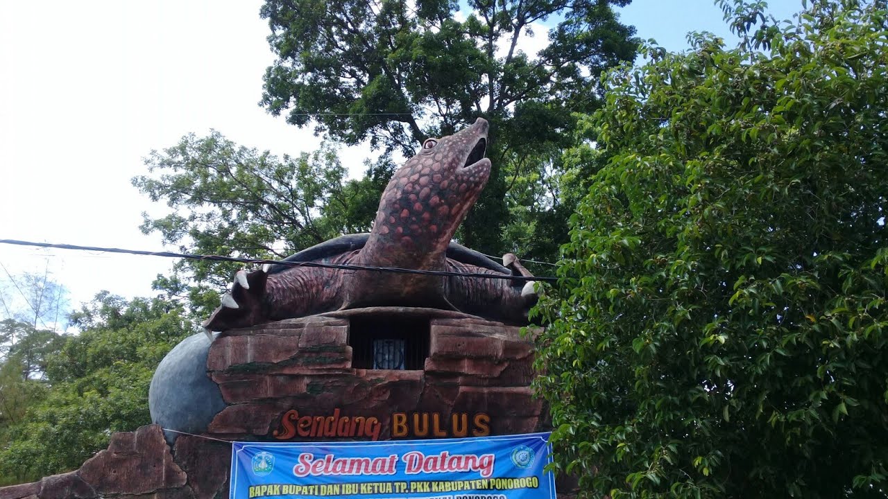Sendang Bulus Beji Pager || wisata tertua di Ponorogo selatan - YouTube