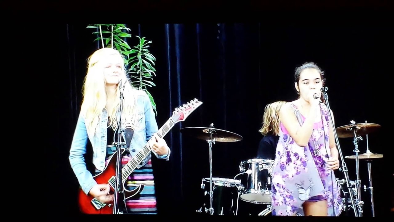 Random Weirdos-TV Debut - YouTube