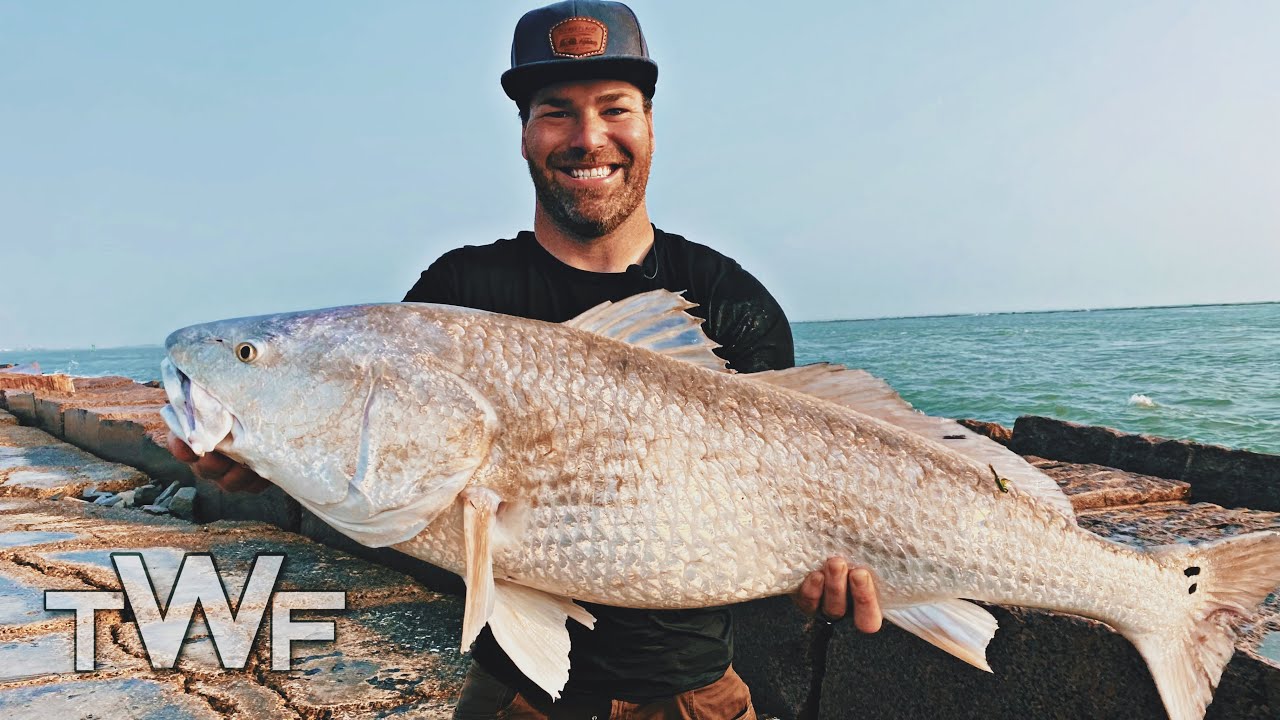 Catching MONSTER 42 Inch Redfish - Fishing The Port Aransas Jetty - YouTube