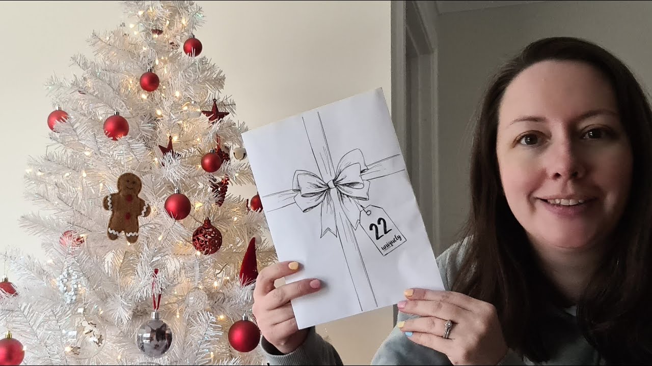Uniquely Creative Christmas Advent Day 22 - YouTube