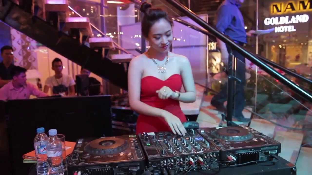 [DMC Saigon] DJ LUNA | Grand Opening NYDC - YouTube