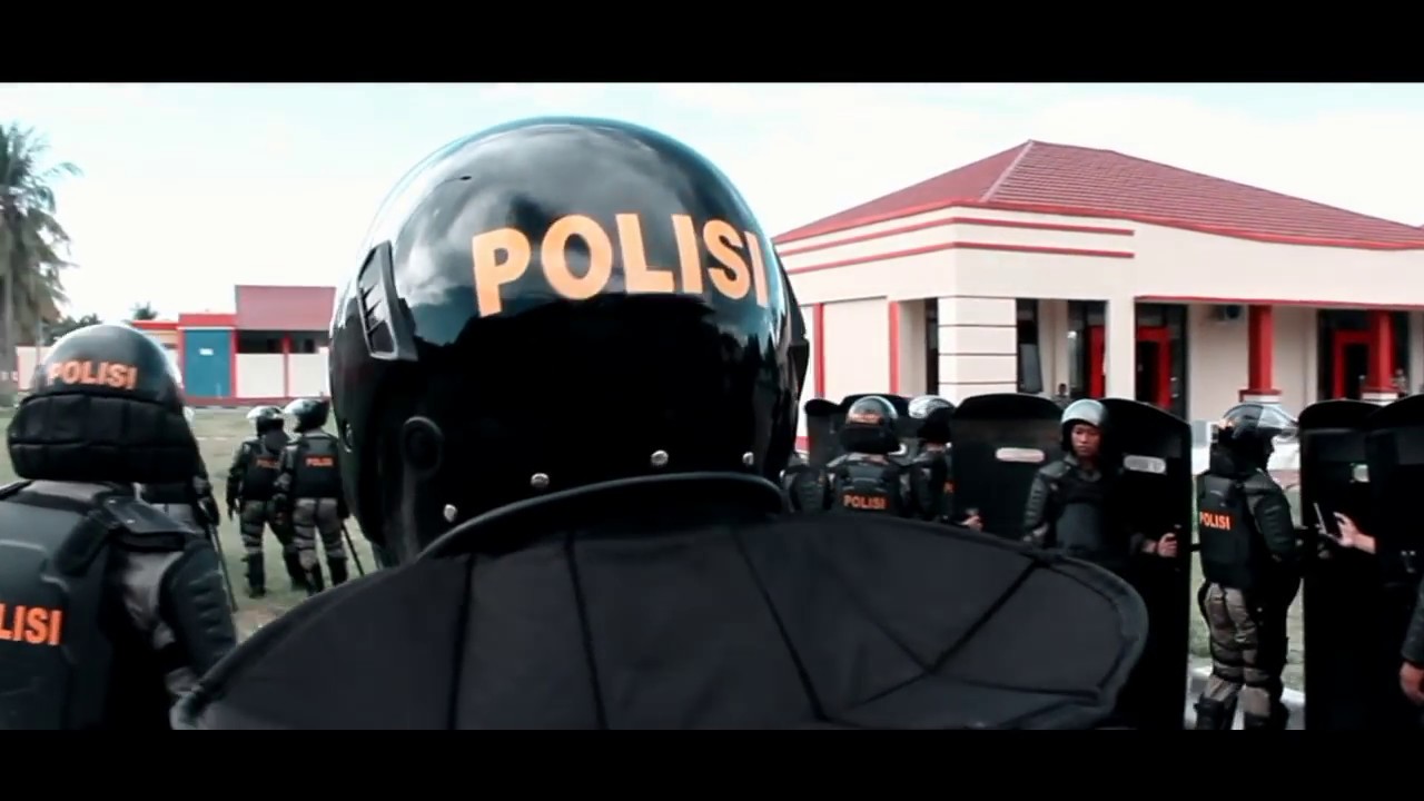 LATIHAN PHH SAT BRIMOB POLDA GORONTALO - YouTube
