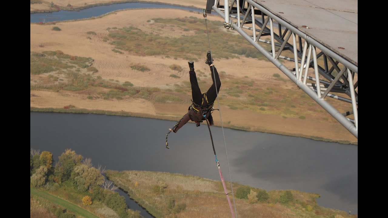 Dream jump big tower. Skok z komina Szczecin 252m | The highest bungee ...