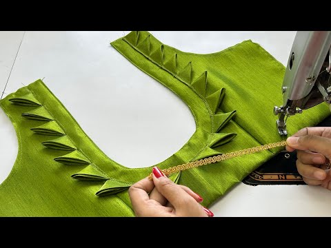 Blouse Neck Designs || Back Neck Blouse Ki Design || Cutting And Stitching Back Neck Blouse Design