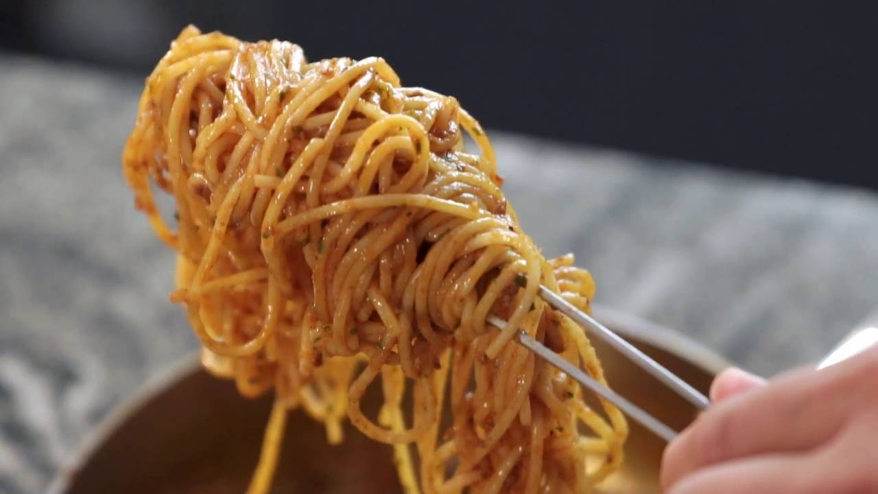 Star Chefs' Ready-to-Eat Spaghetti-Post - YouTube