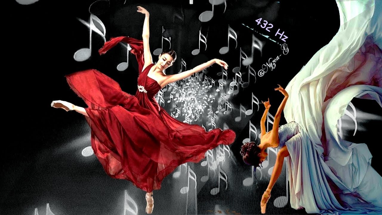 Divine music in pictures _ Divine musique en images - YouTube