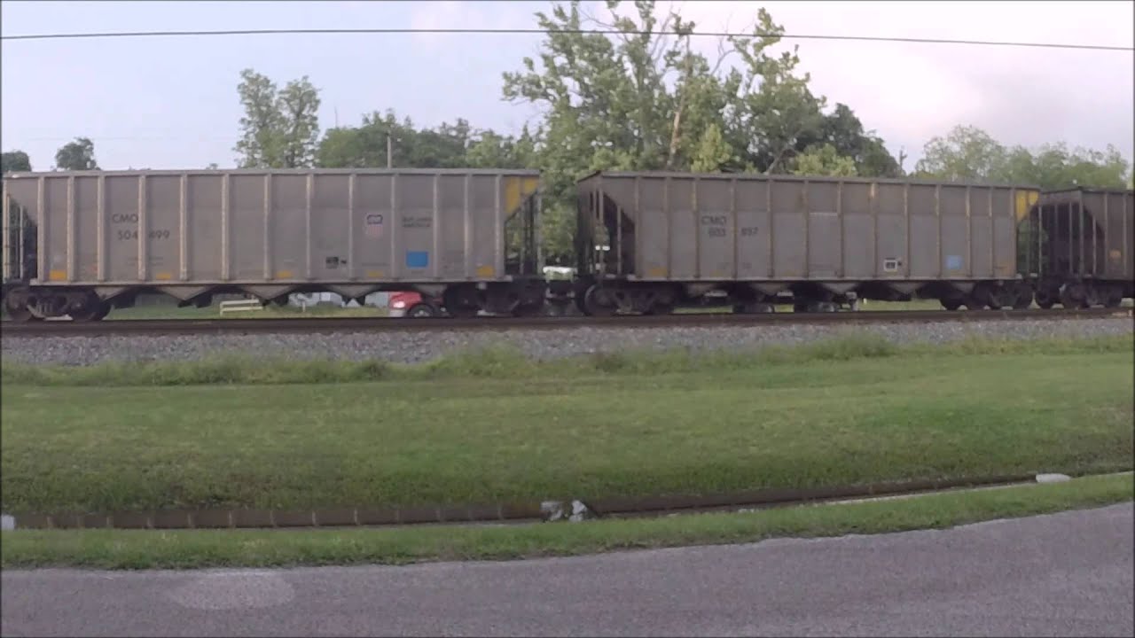 UP 5757 GE AC4400CW-CTE leads empty Coal Train on the UP Navasota ...