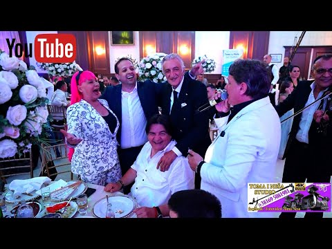 Badji peva Zorici Brunslik, Kemisu i Mirku Kodicu- Veselje kod Emira- studio Toma Nesa