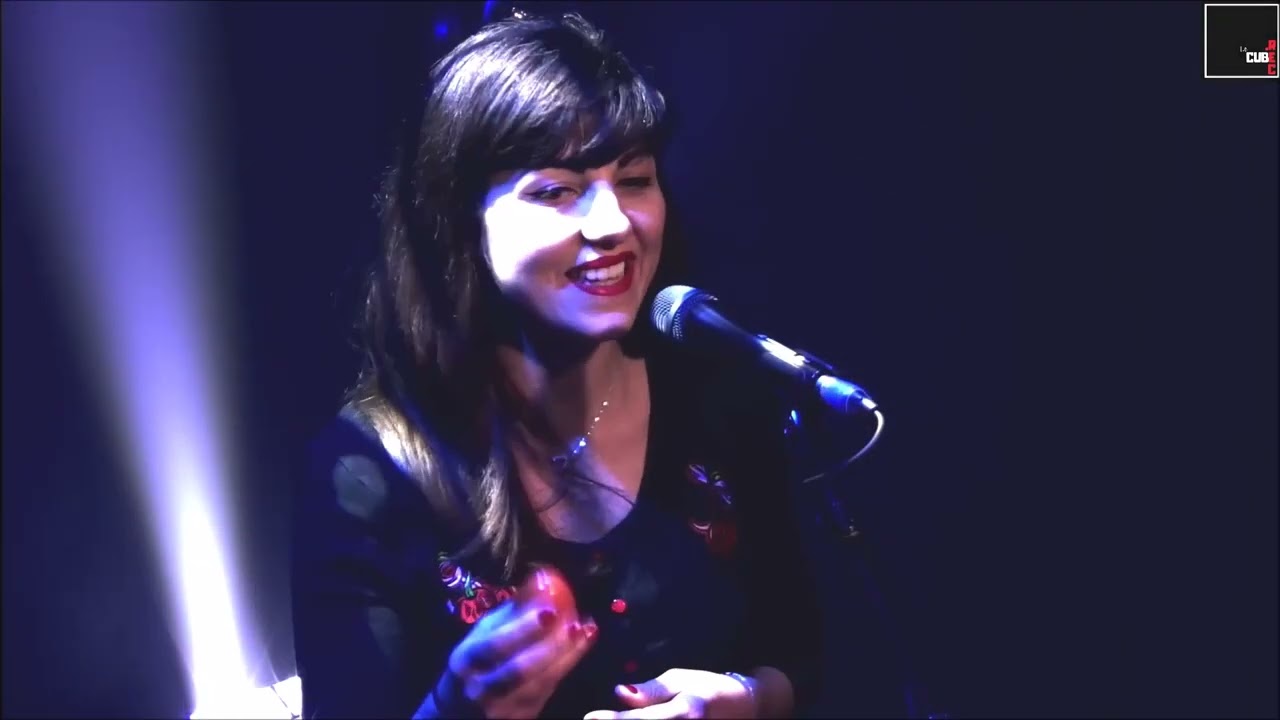 Aurelle Key - It's not unusual (Tom Jones cover) - YouTube