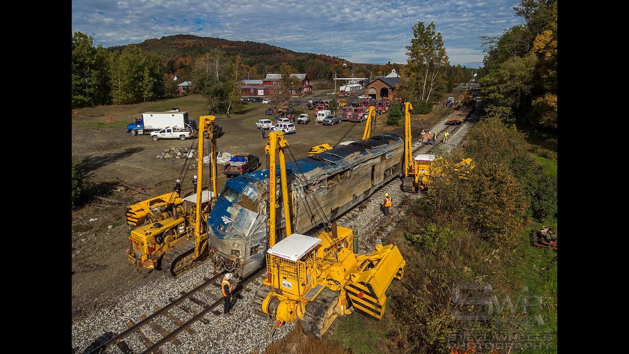 Amtrak Vermonter Derailment Locomotive Cleanup - YouTube