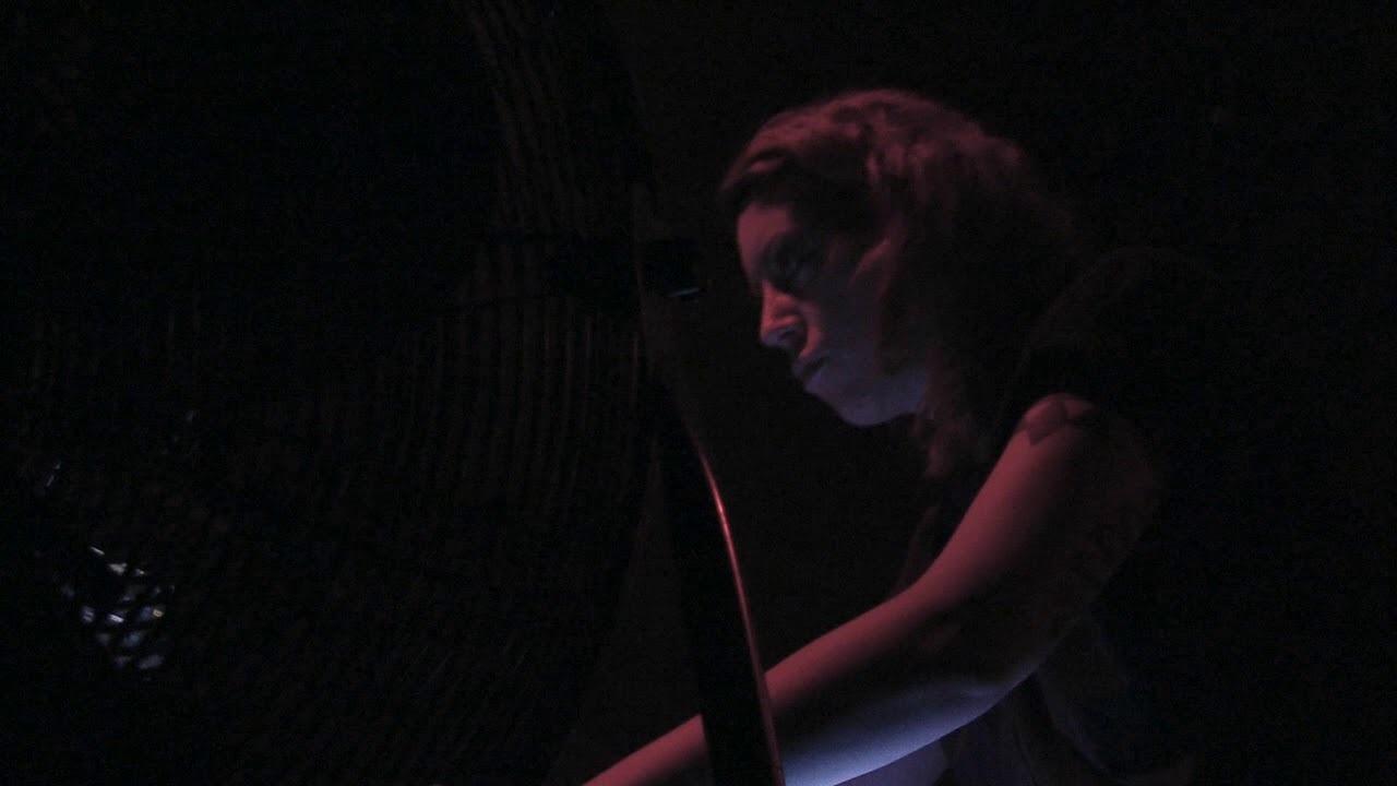 LIZA AIKIN (live) @ RAW CHICKS - YouTube