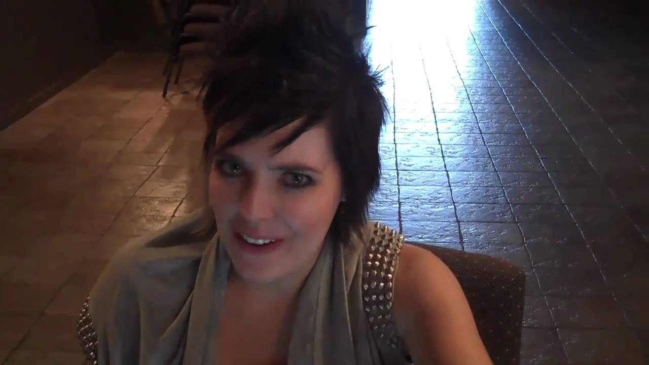 2010-2011 SuperStart! Worship Leader Yancy - YouTube