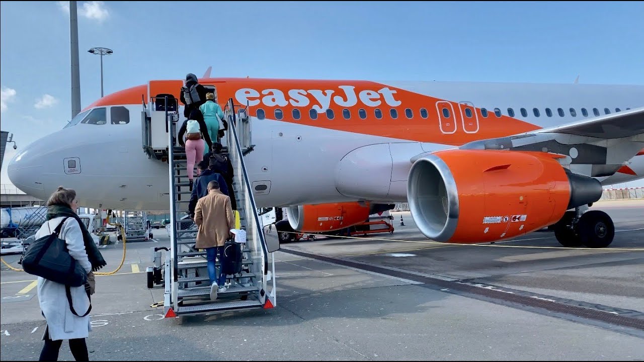 [4K] easyJet A319-100 | Amsterdam Schiphol to London Gatwick | *Full ...