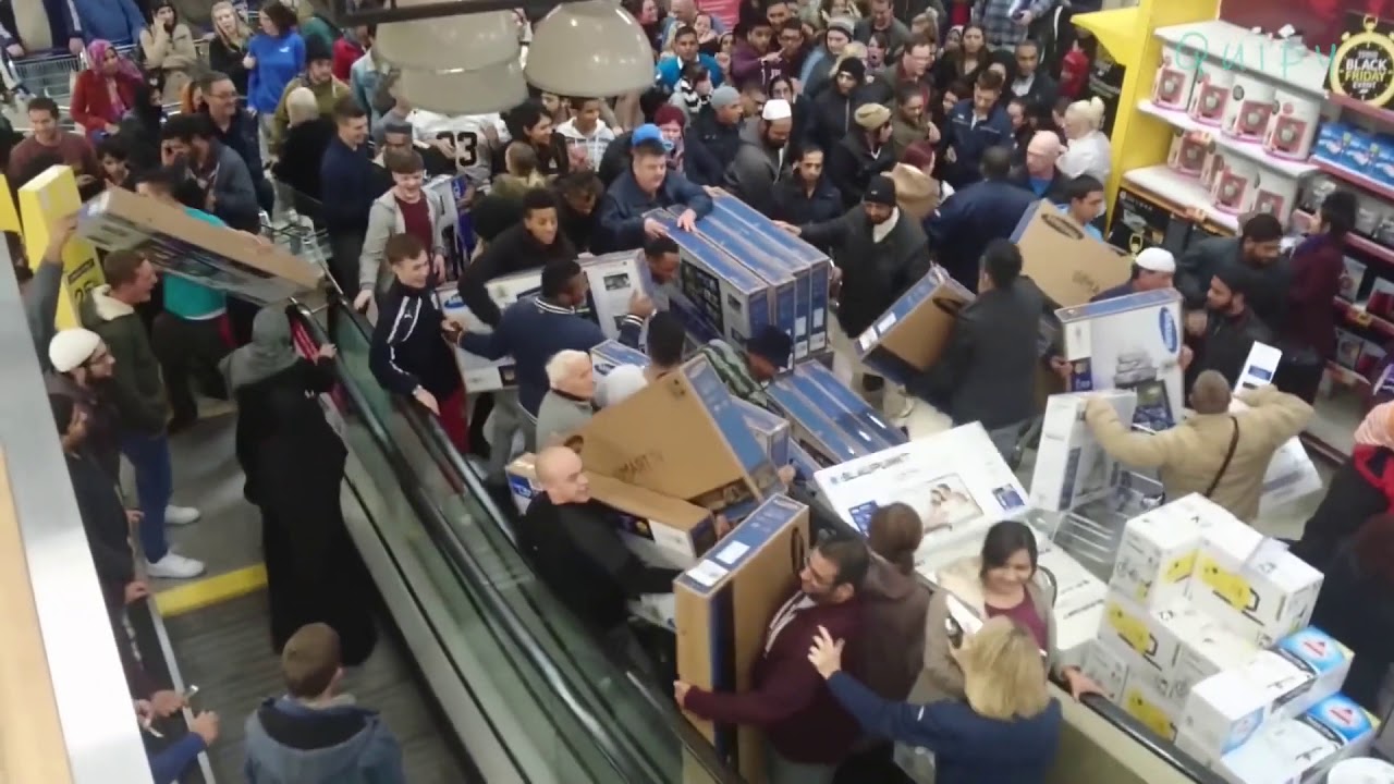 Black Friday 2020 Madness Funny and total chaos clips Trim - YouTube