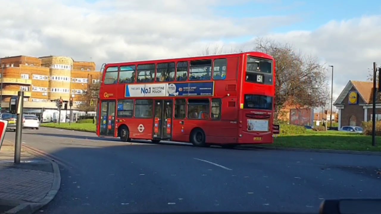 Ross hill roundabout 11 approch for Morden test routes - YouTube