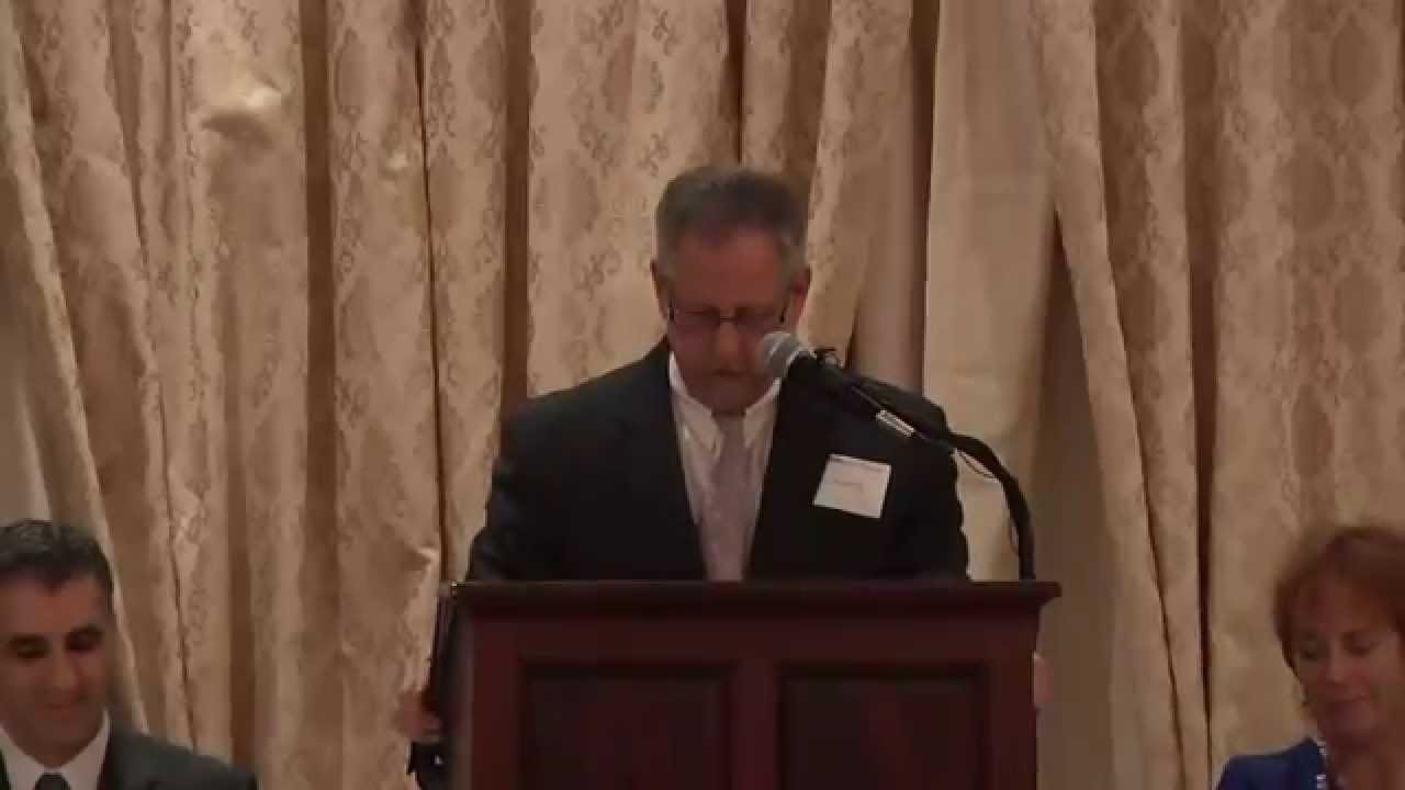 James T. Shearin '86 Accepts the Distinguished Graduate Award - YouTube