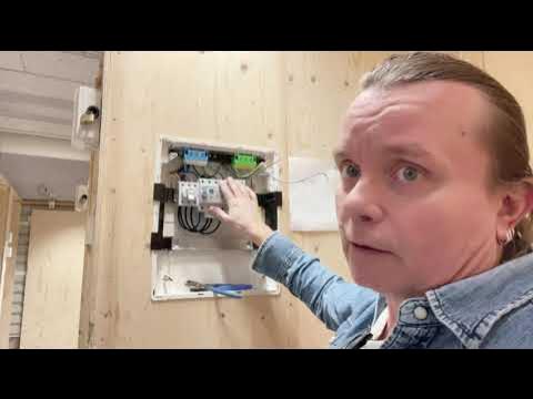 Elinstallation bestyckning elcentral samt mätning film 6 1080WebShareName - YouTube