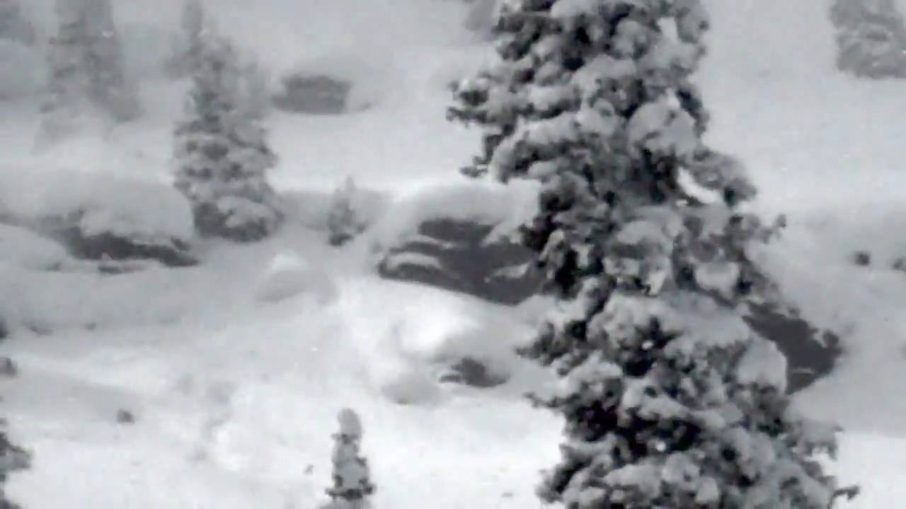 East Vail Chutes - 40 foot cliff backflip to blown knee - Vail ...