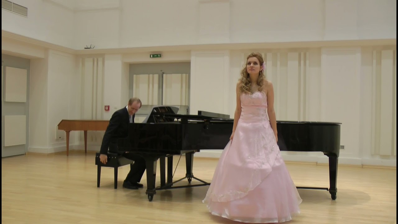 Gian Carlo Menotti - opera Medium, Black swan - YouTube