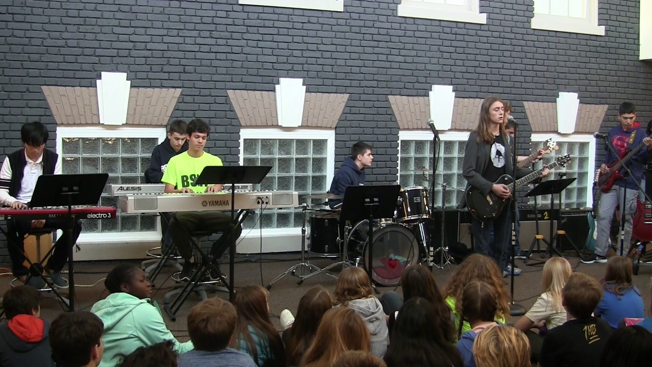 Band A performs "Under the Bridge" - YouTube