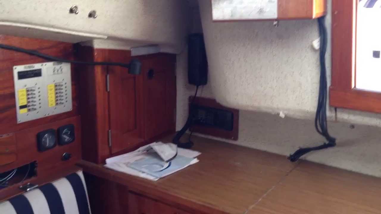 Hallberg Rassy 26 | Inside Video - YouTube