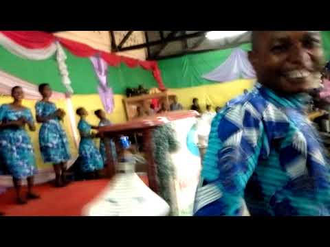 Turakingiwe concert by protais