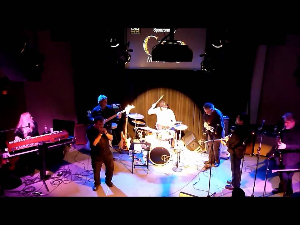 Daniel Castro, Jackie Enx and Friends at Club Fox - YouTube