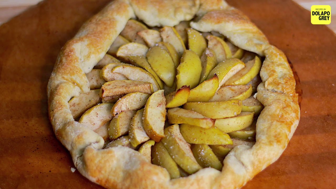 RUSTIC APPLE PIE - FREE-FORM APPLE PIE - APPLE GALETTE - YouTube
