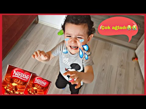 Yaramaz Metehan Çok Çikolata Yedi Annesi Elinden Alınca Çok Ağladı | Eğlenceli Çocuk Videoları