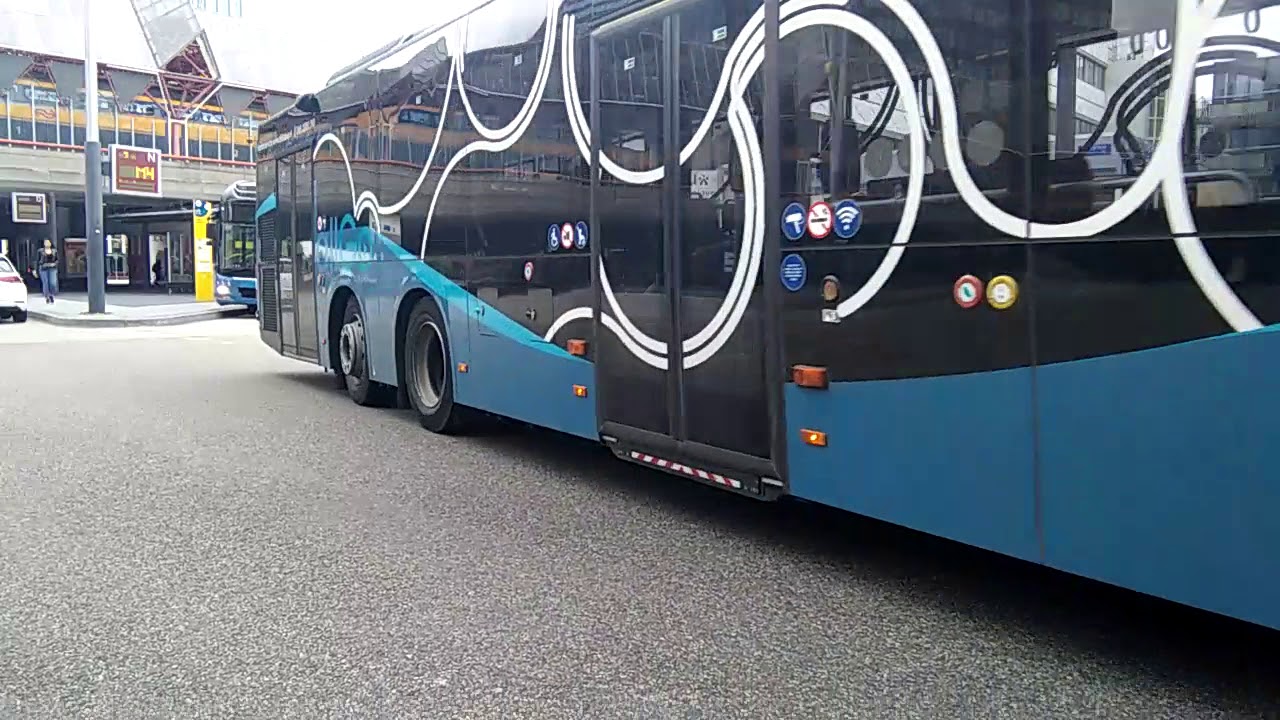 Allgo MAN bus lijn M7 vertrekt vanuit Station Almere Centrum - YouTube