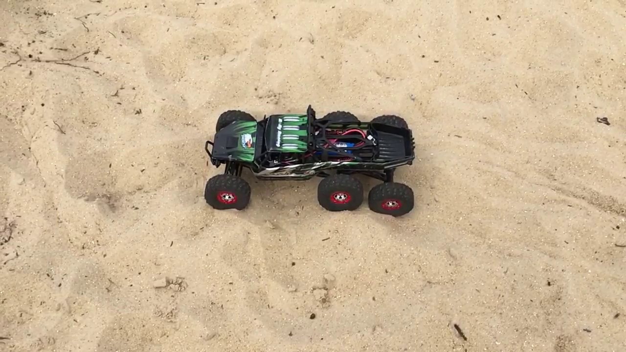 Feiyue FY6 6 WD Eagle Desert test 1 - YouTube