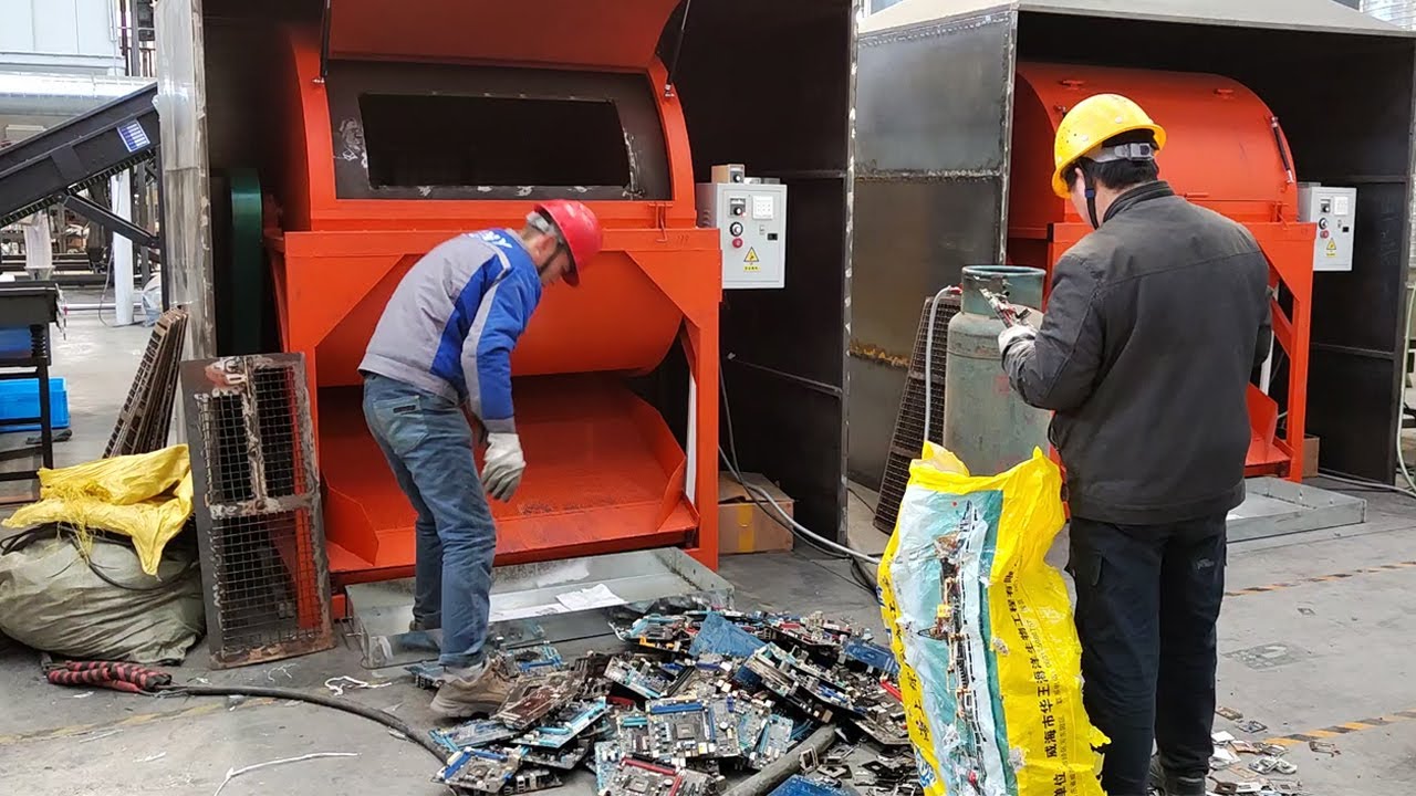 Easy Way to Separate Components of PCBs | E-waste Recycling - YouTube