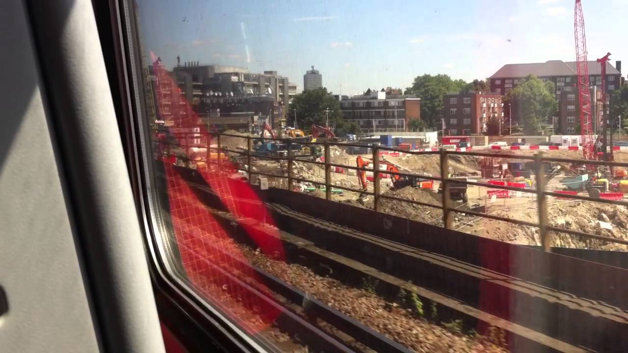 Arrival In Vauxhall SWT class 455 July 2014 - YouTube