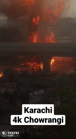 Karachi 4k chowrangi Cylinder Blast - YouTube