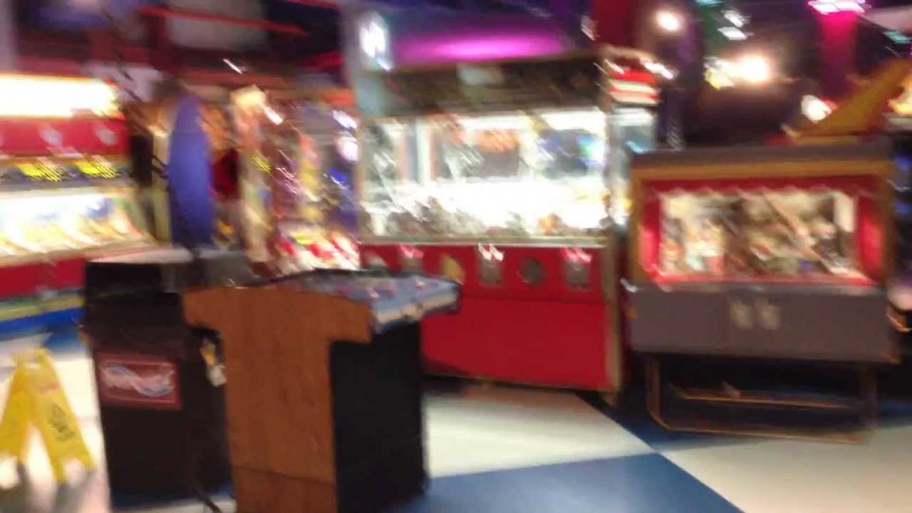 Hersheypark's Minetown Arcade Walkthrough Tour (June 2013) - YouTube