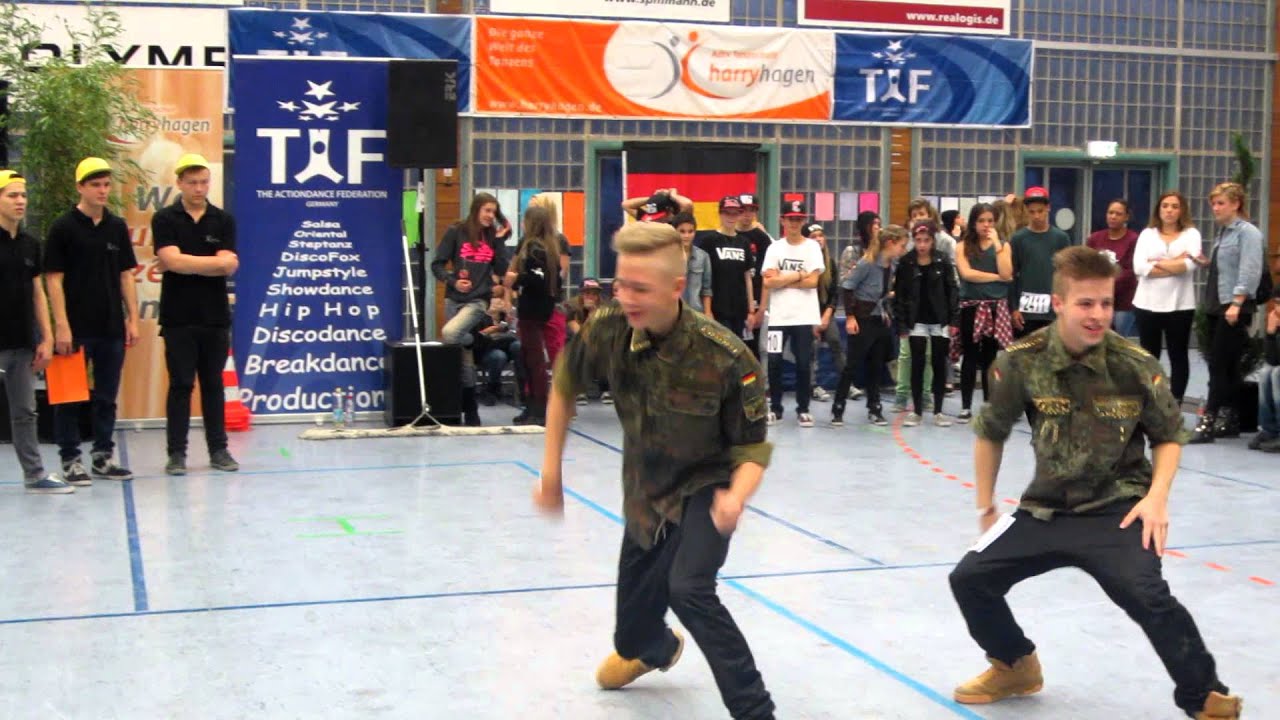 Robin&Moritz 1.Platz TAF Deutschland cup 2012 Hip-Hop - YouTube