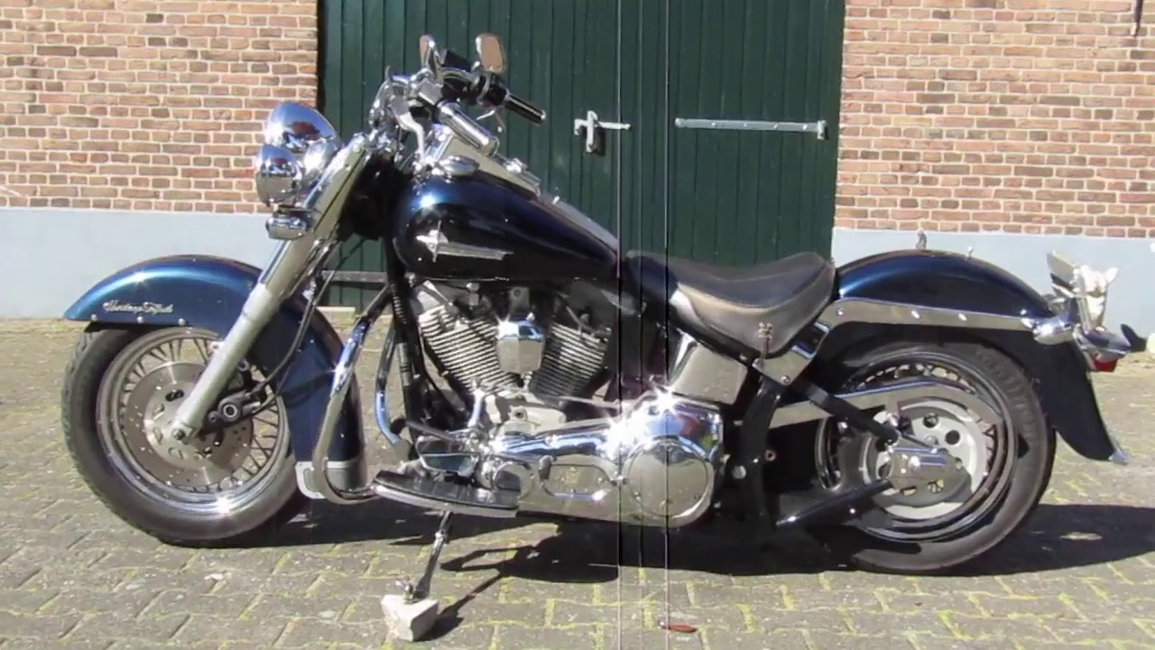 Harley Davidson 1989 FLST Heritage Softail. laufend / running - YouTube