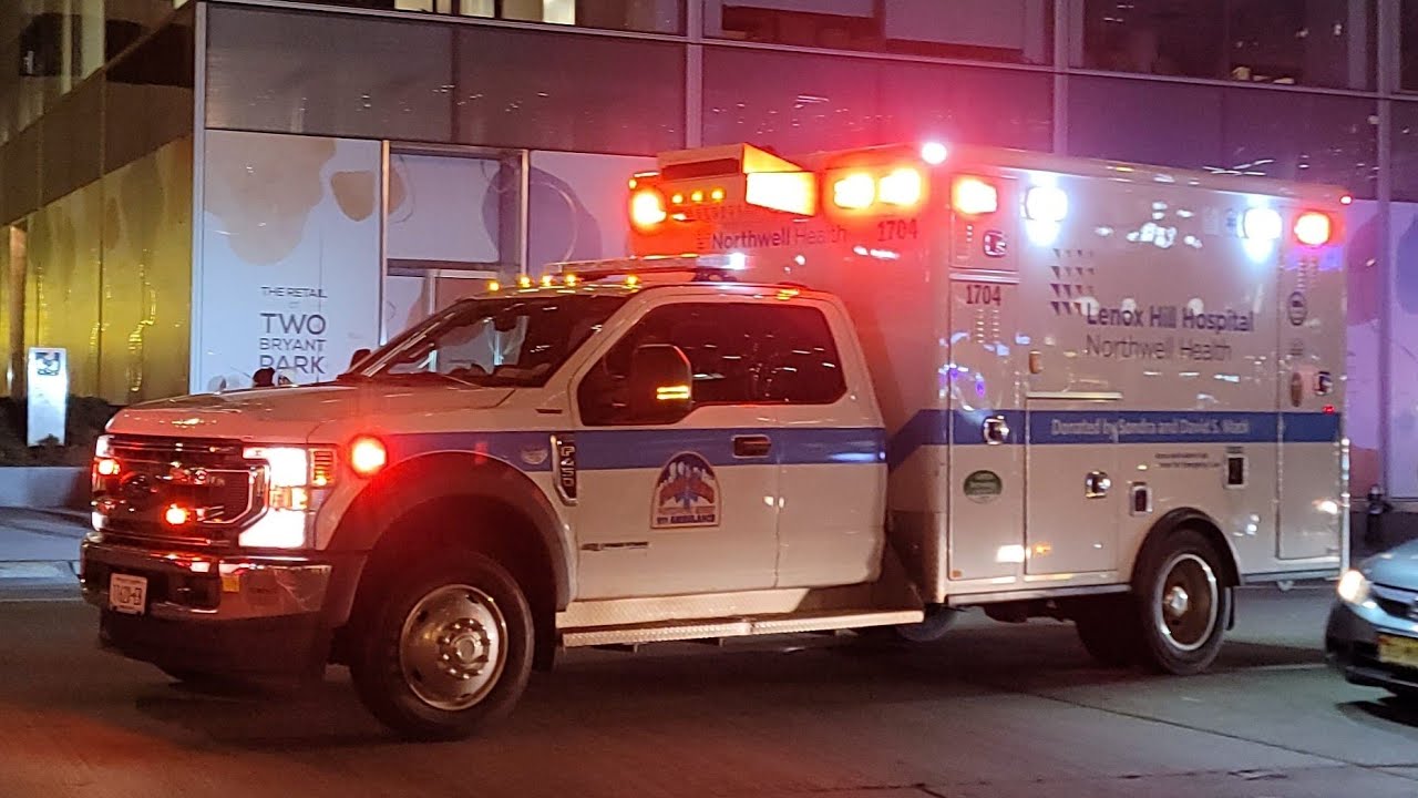 NorthWell Health Lenonx Hill Hospital EMS Responding With Rumblers On ...