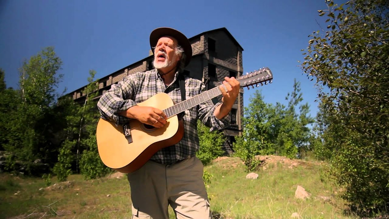 Lee Knight sings "Young Brennan" for PBS documentary "Songs to Keep ...