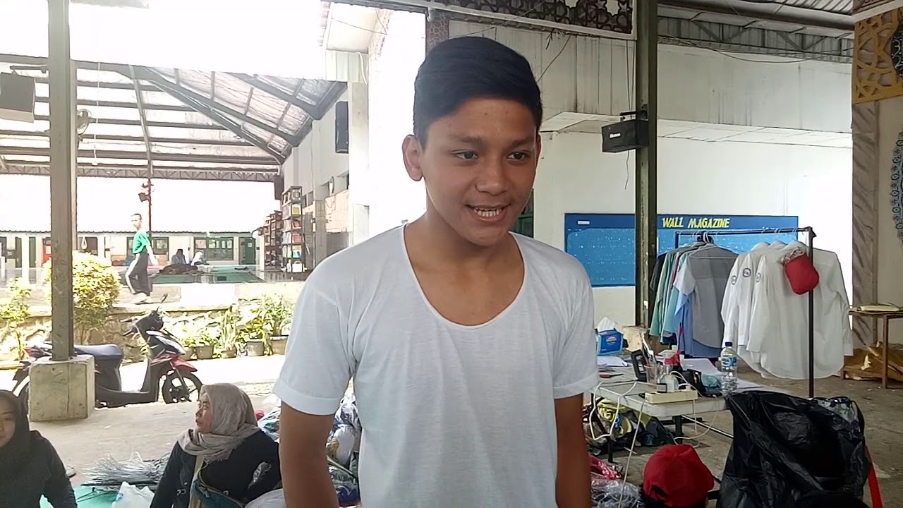 Farandika Negri Lima menara, suport untuk XII SMK Darunnajah 2 Cipining ...