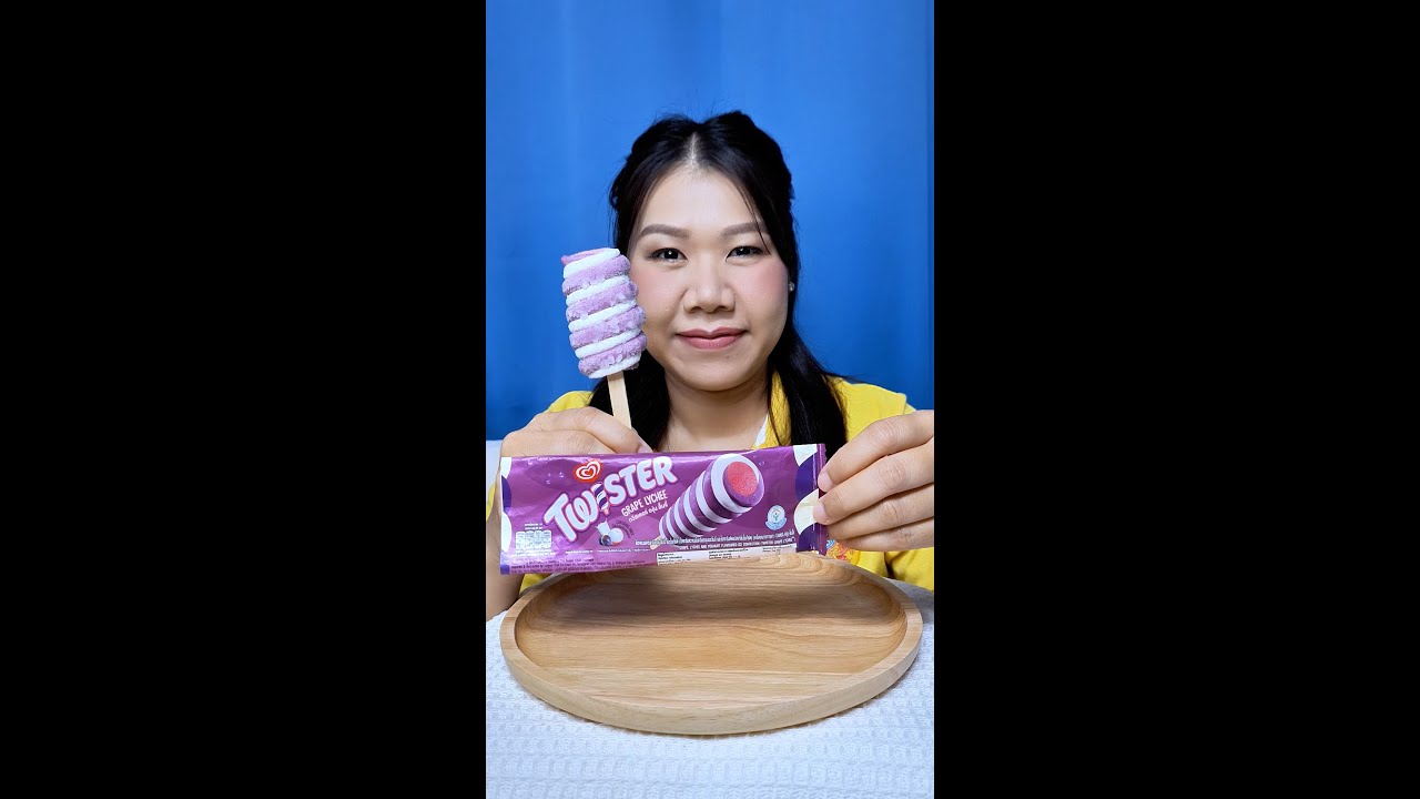 ไอศกรีม วอลล์ ทวิสเตอร์ องุ่นลิ้นจี่ ( Walls Twister Grape Lychee ...