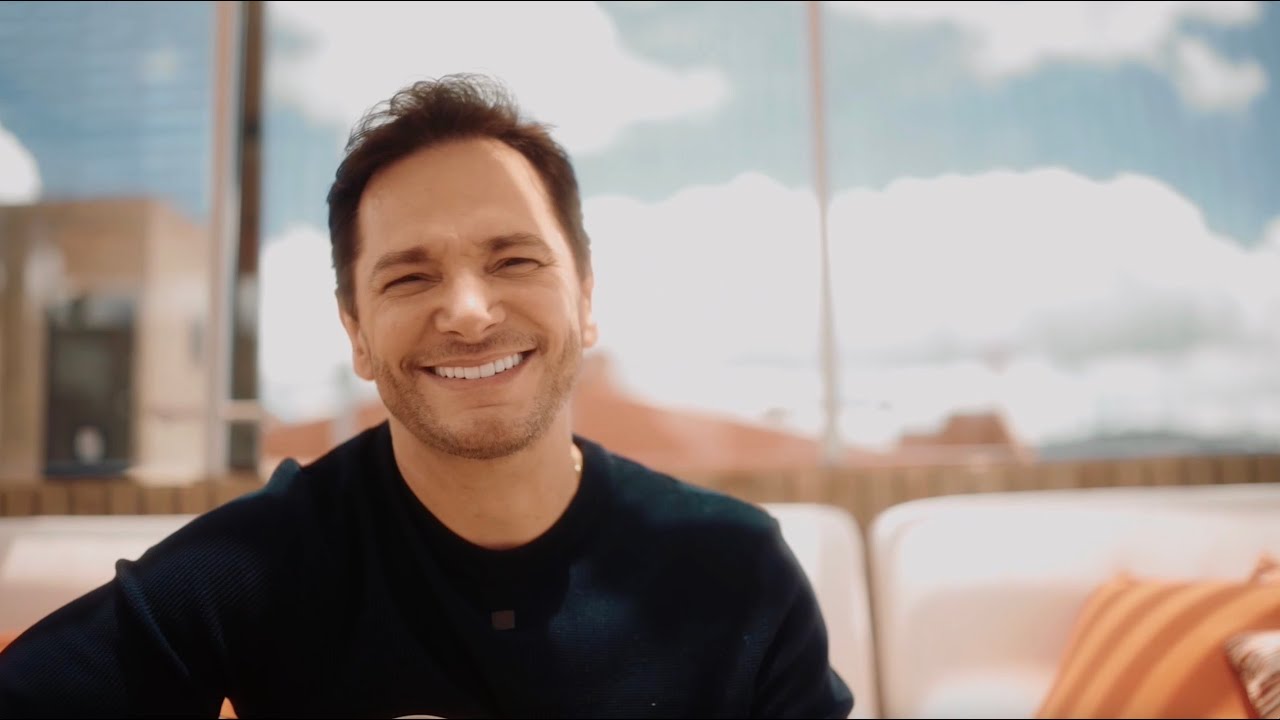 SIMPLES CORAZONES (COVER) - GABRIEL NARVAEZ - YouTube