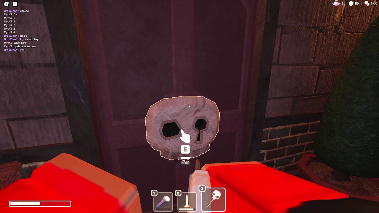 What Is Behind The Skeleton Door Using The Skeleton Key In DOORS
